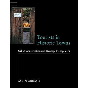 【】Tourists in Historic Towns