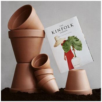 The Kinfolk Garden 与自然生活 亲属花园 居家植物装饰布置悠闲生活风格