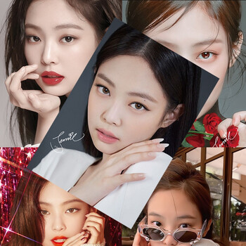 blackpink朴彩英LISA时代少年团周边签名海报8张高清挂画墙贴 金智妮海报(8张照片随机)