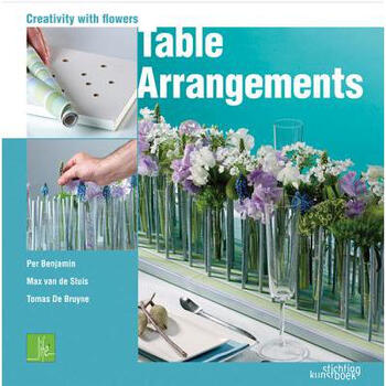 Table Arrangments: Creativity With Flowers