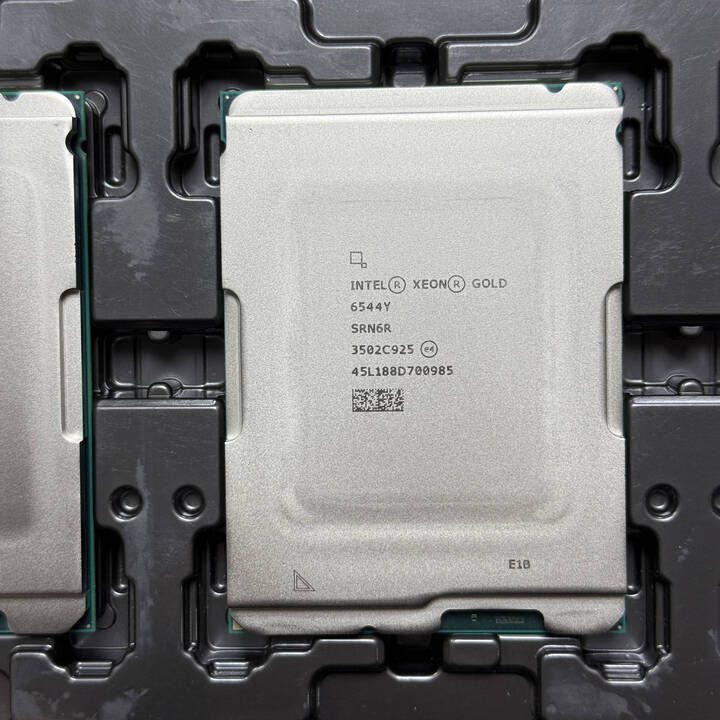 KAIFAIntel 6526Y/6530/6534/6538Y+/6542Y/6544Y/6548Y+/6554S/6558Q ...